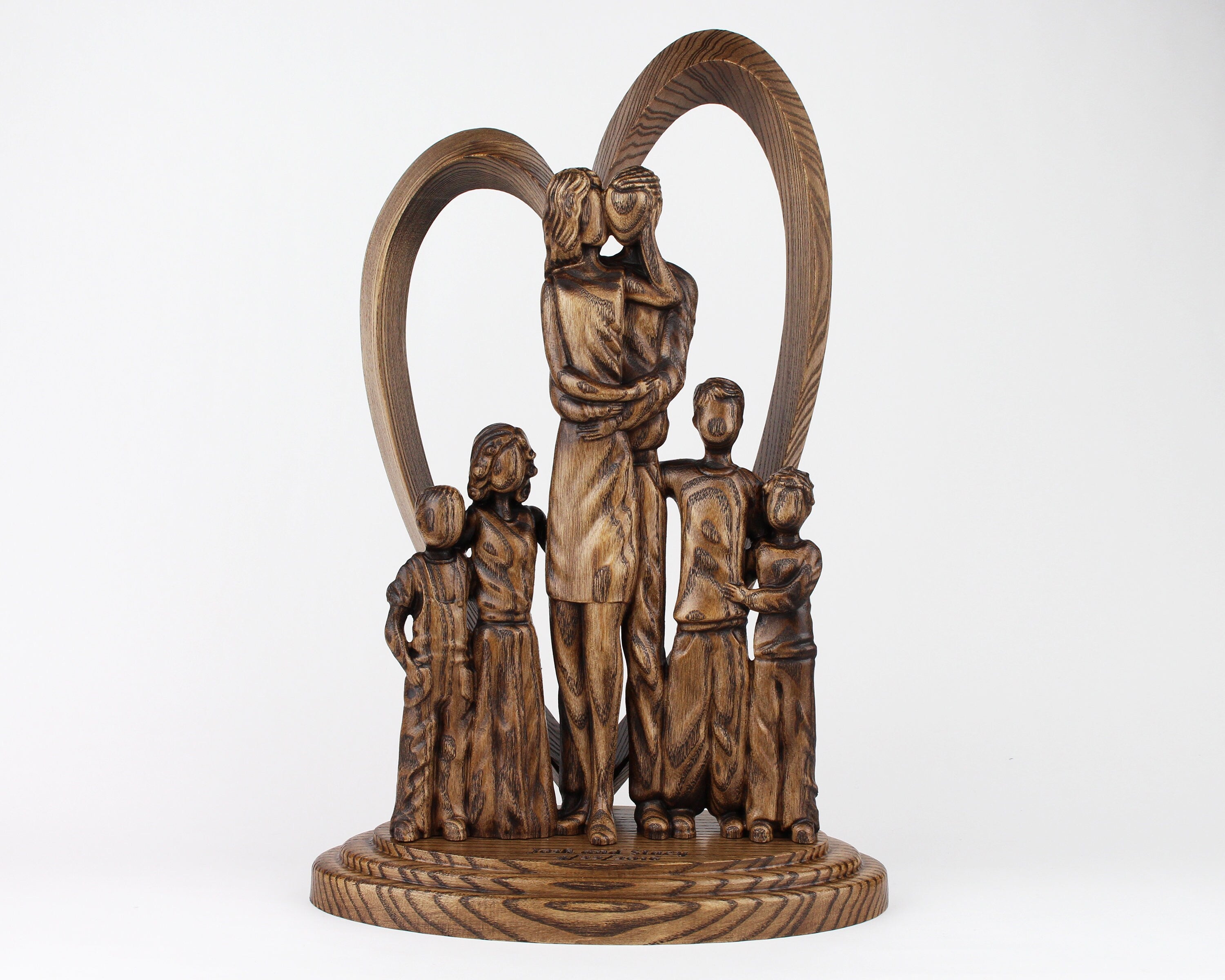 Buy Handmade Wooden Family of 6 – Parents with Four Children Sculpture ...